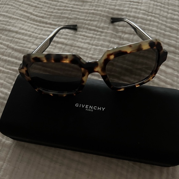 Givenchy | Accessories | Givenchy Sunglasses Tortoise 0 Authentic | Poshmark